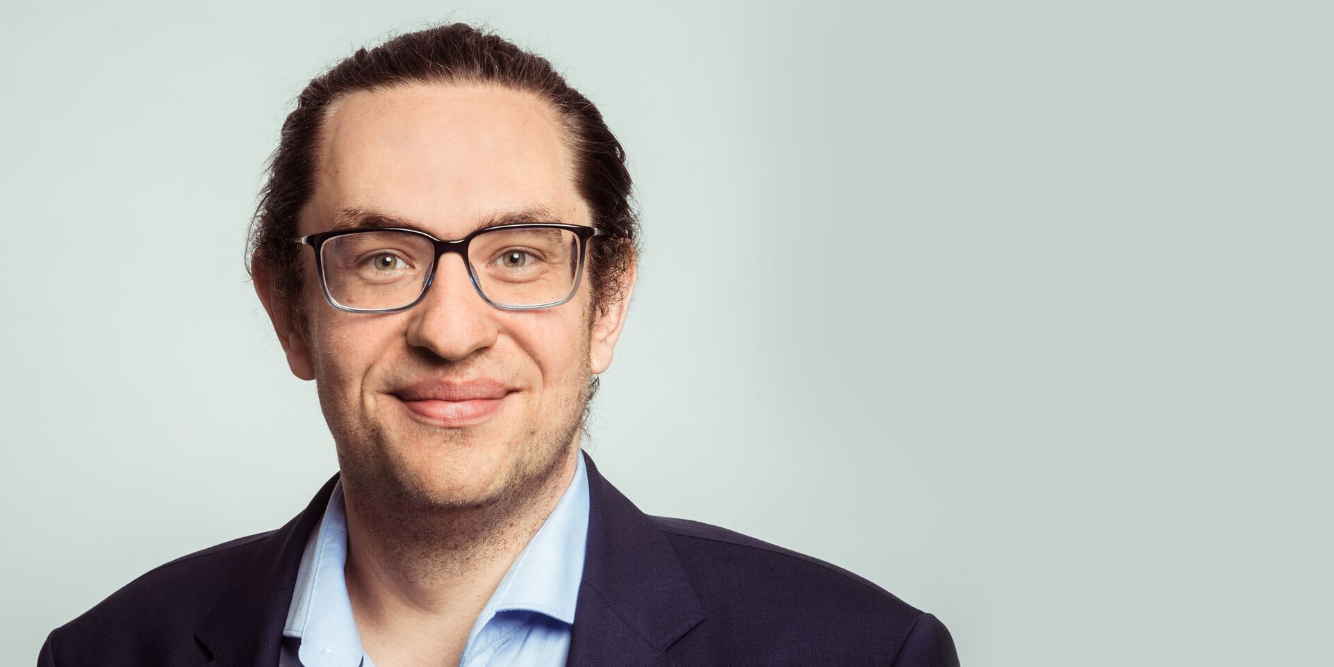 ISO 26262 in Automotive Software Development - MES